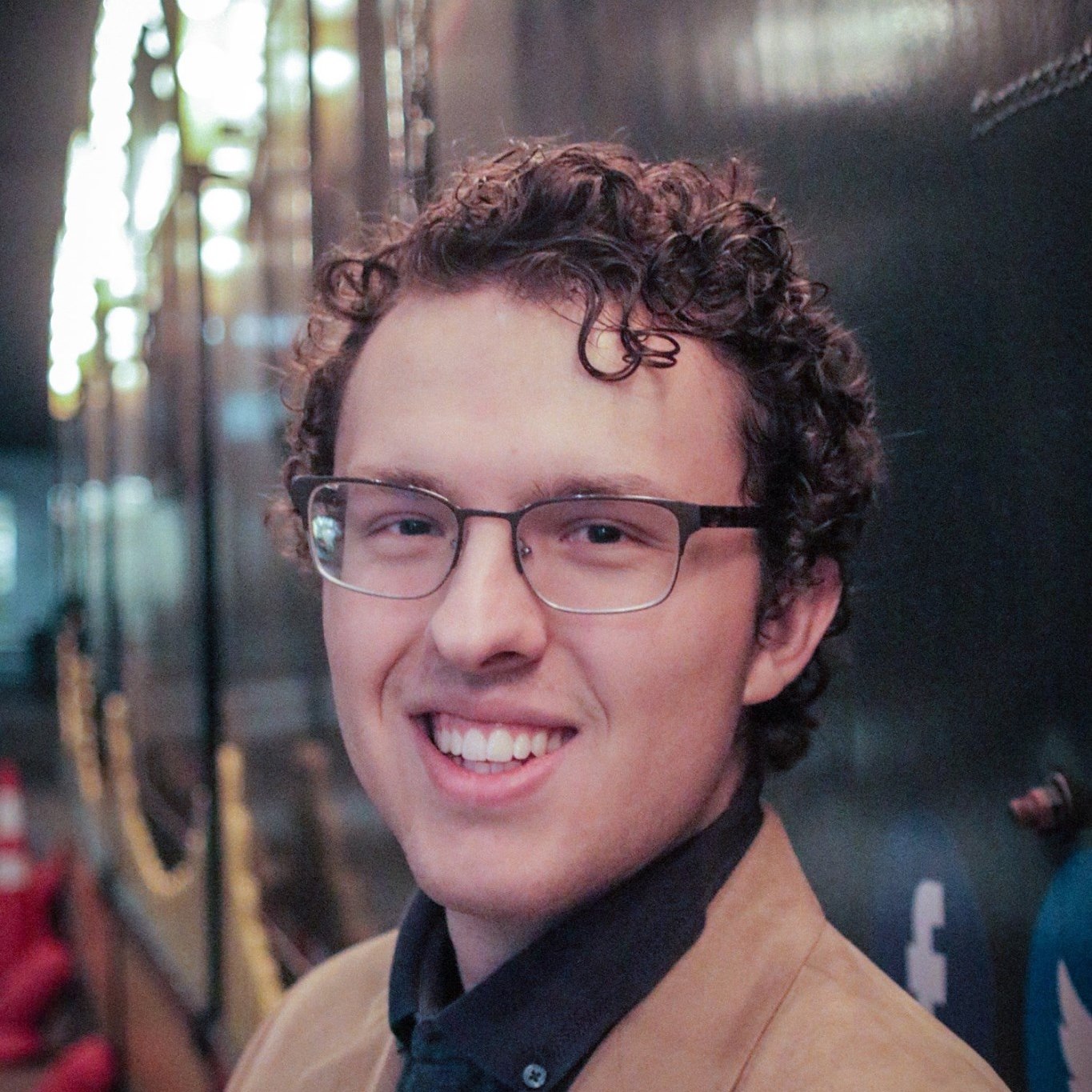 Interview with Filmmaker Luke Momo: Capsules - L. Andrew Cooper's ...